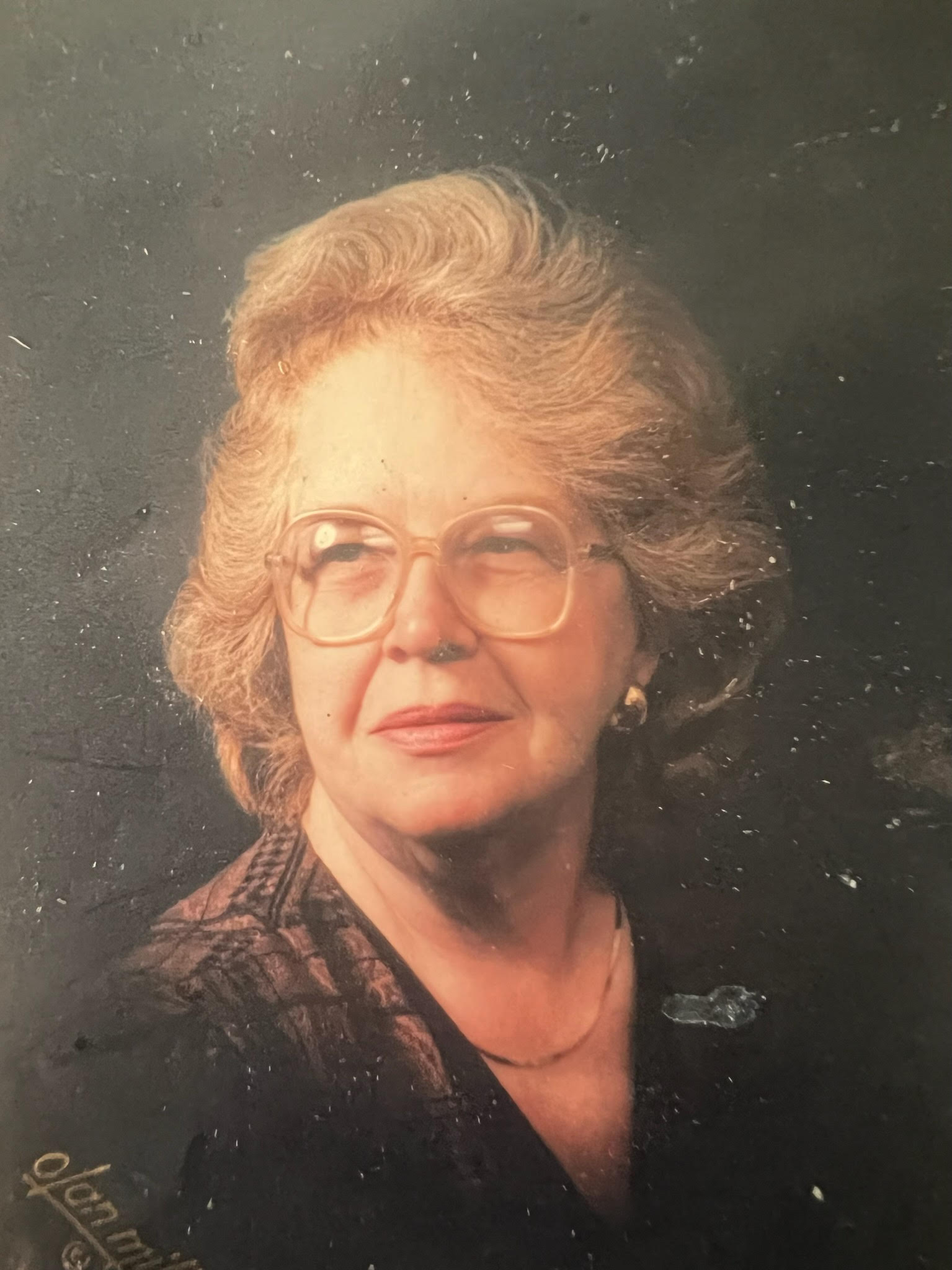 Sally Rickard's Instagram, Twitter & Facebook on IDCrawl