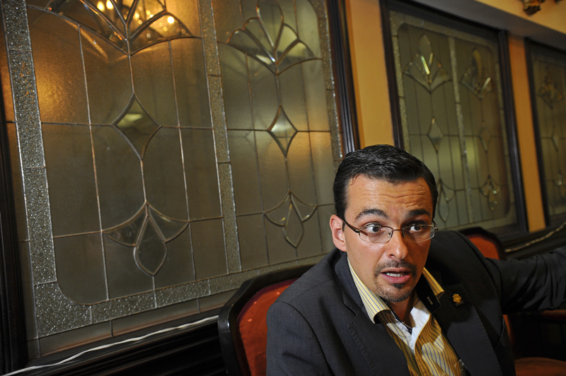 José María Villalta: ‘No vamos a continuar con la privatización’ | La ...