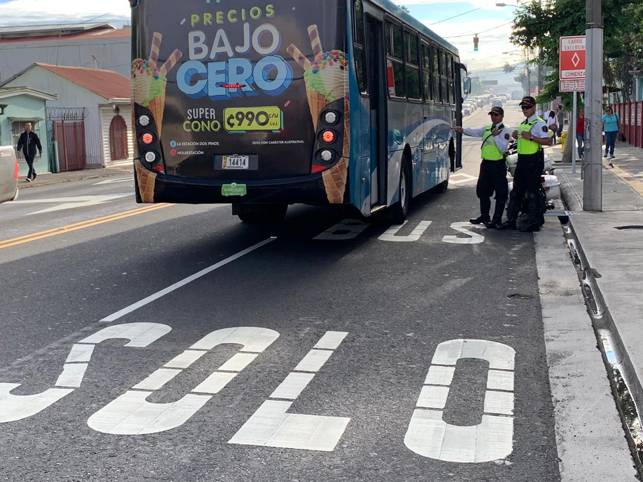 Guadalupe estrena carriles exclusivos para buses | La Nación