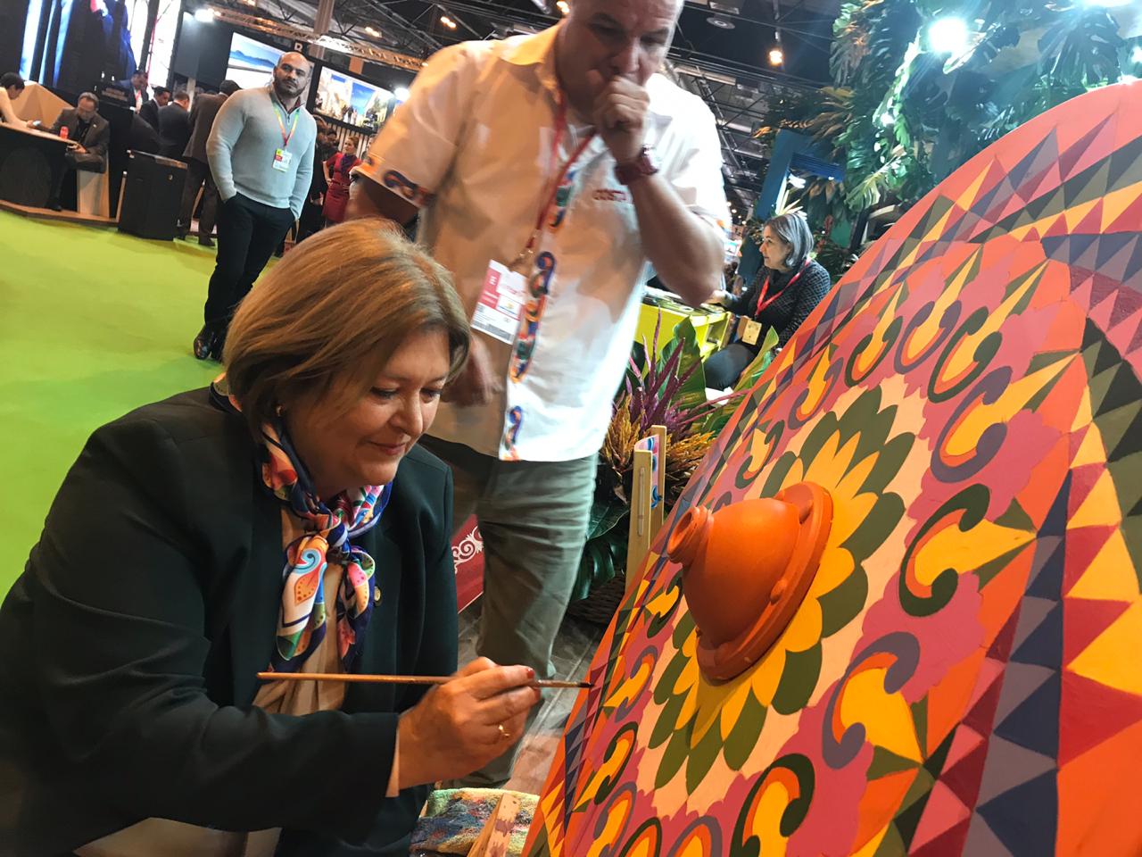 Copos, algodones de azúcar y café buscan atraer turistas a Costa Rica ...