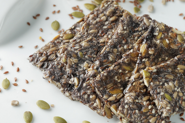 Galletas tipo crackers de frutos secos | La Nación