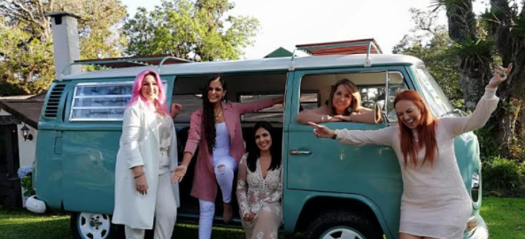 Angie Valverde y otras reconocidas artistas nacionales le cantan a la ...