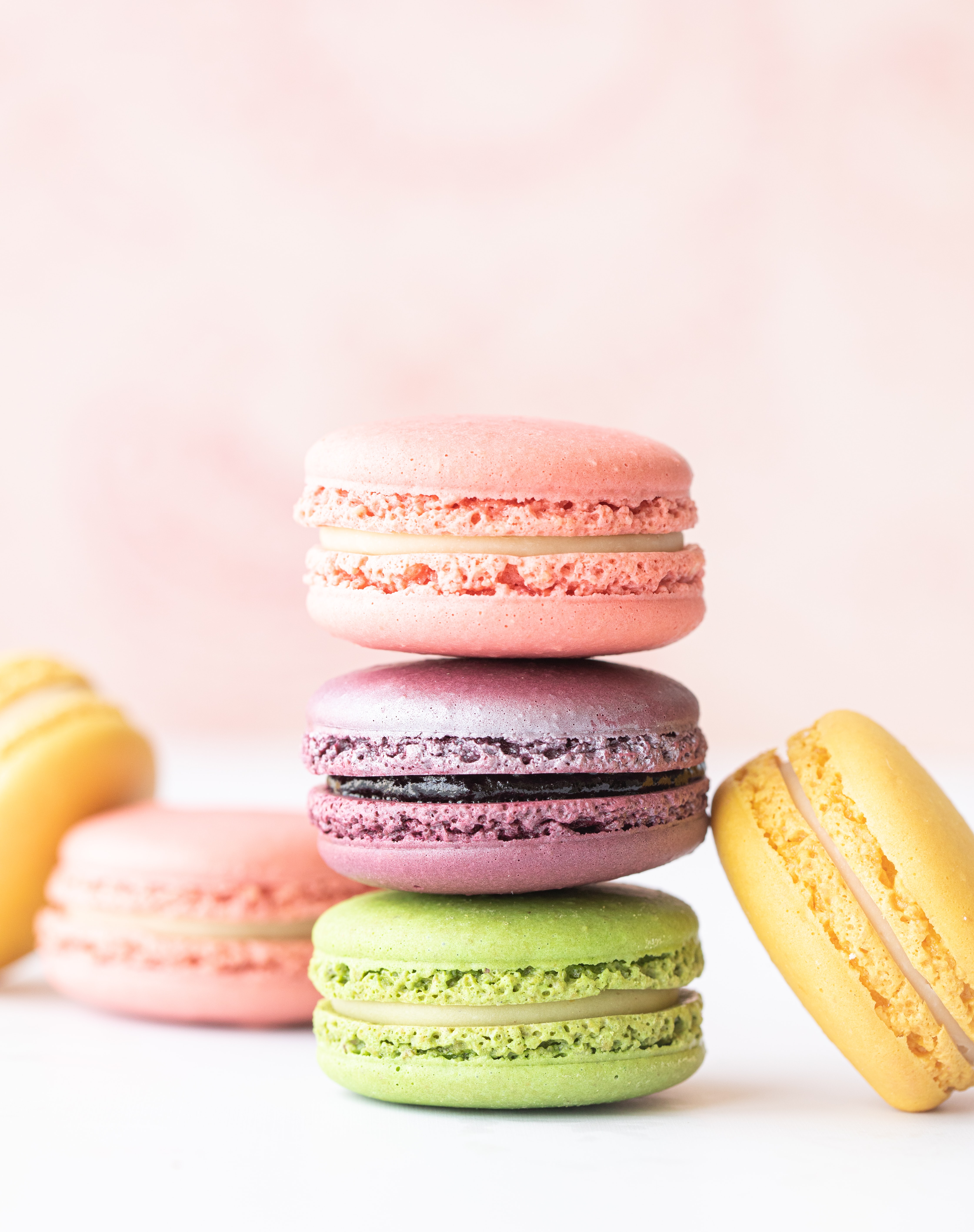Macarons, una dulce historia que nace en Francia | La Nación