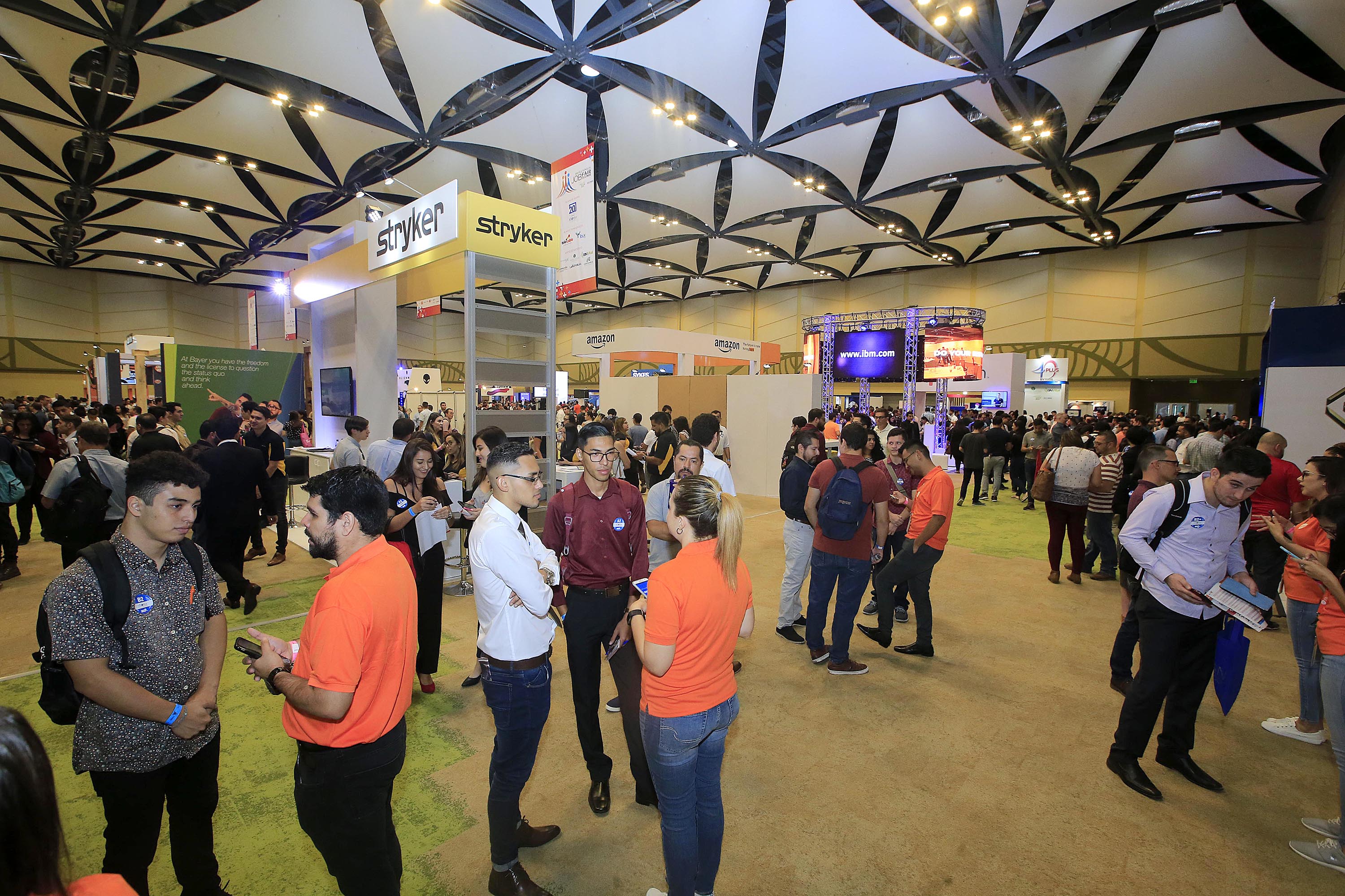 Feria de empleo Multilingual Job Fair regresa en modalidad presencial y ...