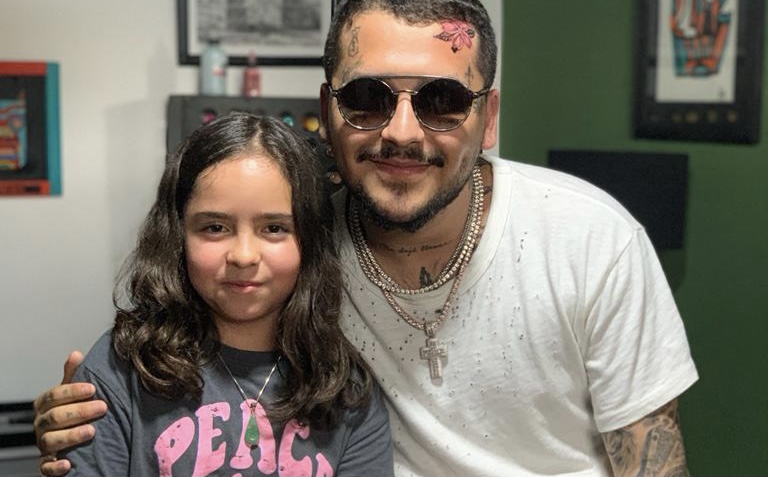 Catalina y Christian Nodal: conozca la historia de la niña tica que ...