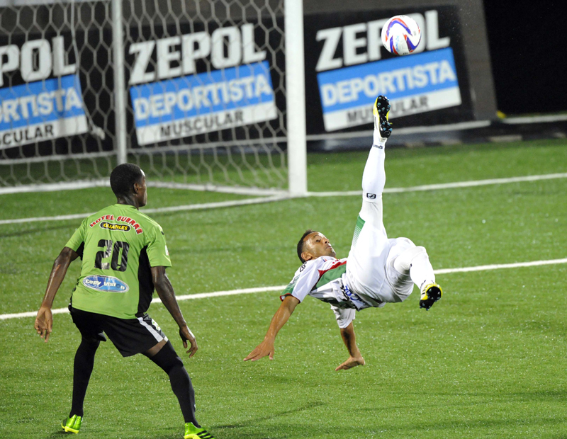 Carlos Clark guardó por años el brillo del delantero | La Nación