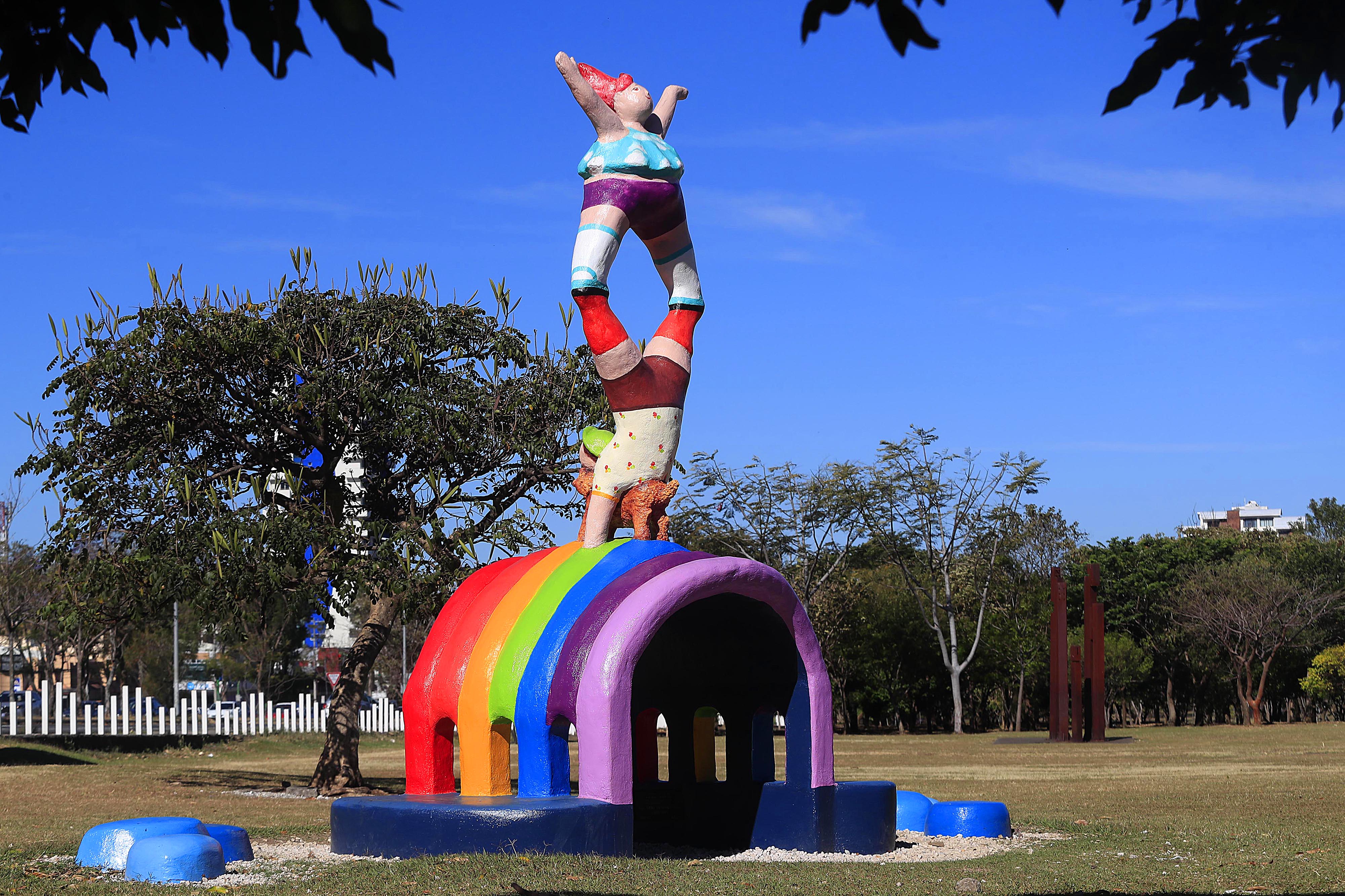 El ‘Arco iris’ de Leda Astorga vuelve a alegrar La Sabana | La Nación