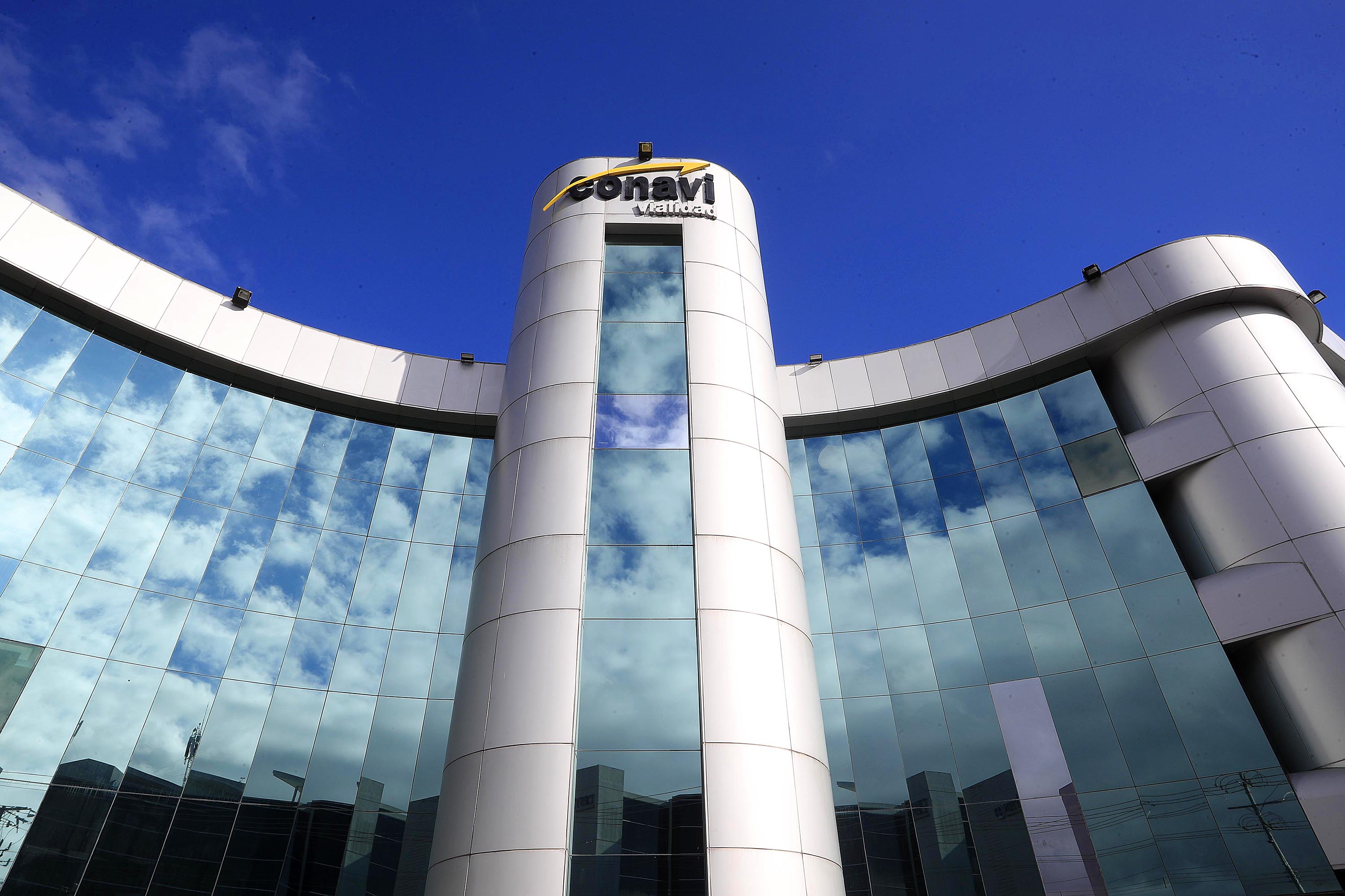 Gobierno de Chaves propone que el MOPT absorba funciones del Conavi ...