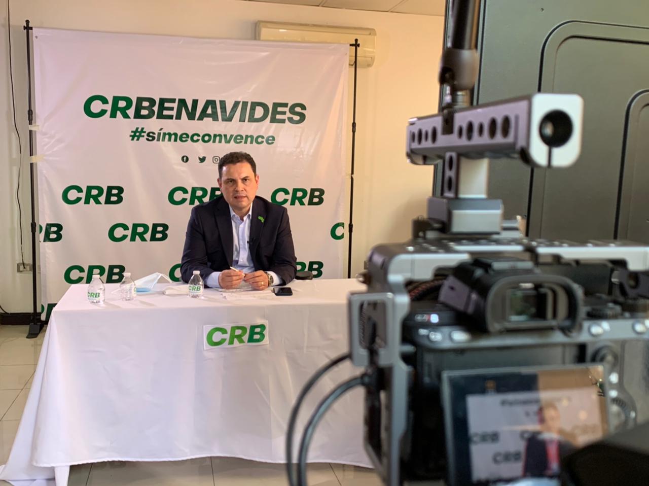 Carlos Ricardo Benavides arrancó su carrera por la presidencia | La Teja