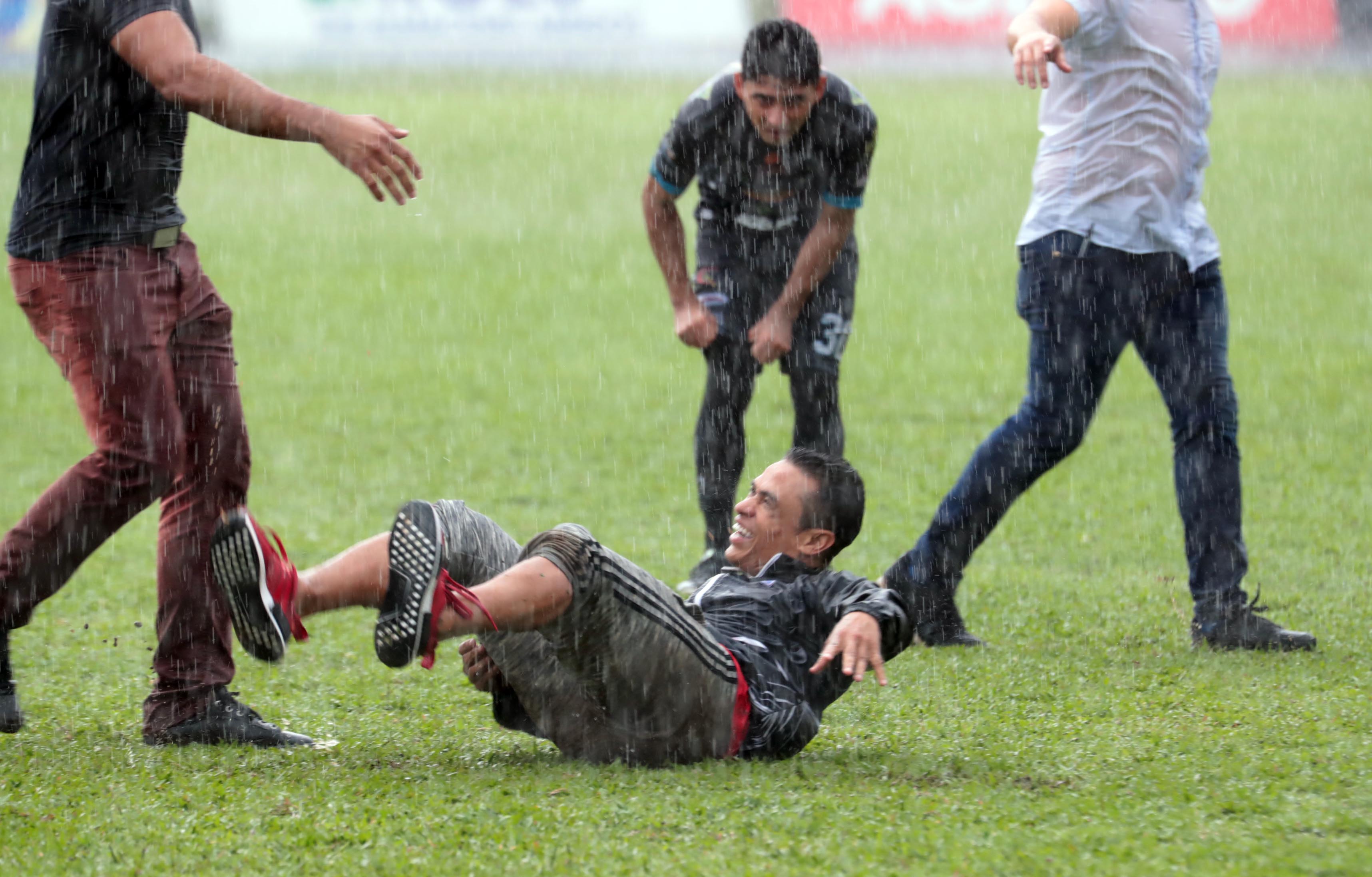 El rey Paté sueña con Grecia | La Teja