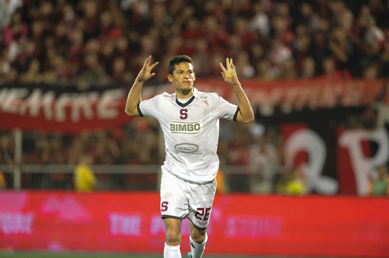 Saprissa renovó a Daniel Colindres y Danny Carvajal; Herediano a ...