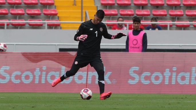 ¿Aarón Cruz, Leonel Moreira o Patrick Sequeira? Solo hay campo para uno ...