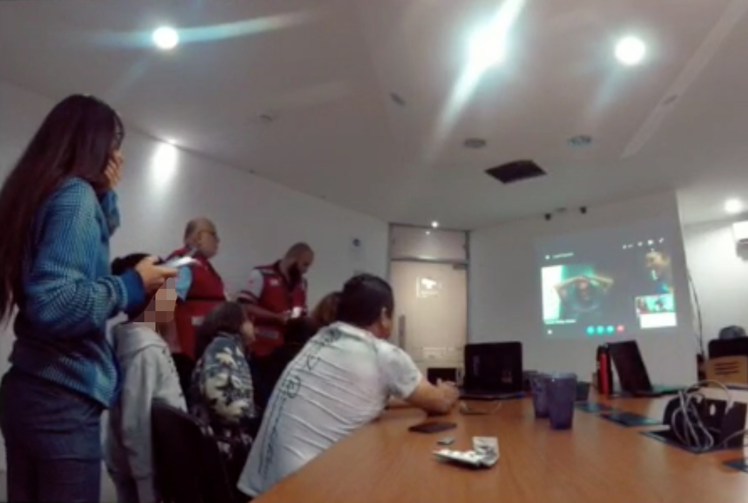 Cicatriz por mordedura de ratón confirma que tico y danés son hermanos ...