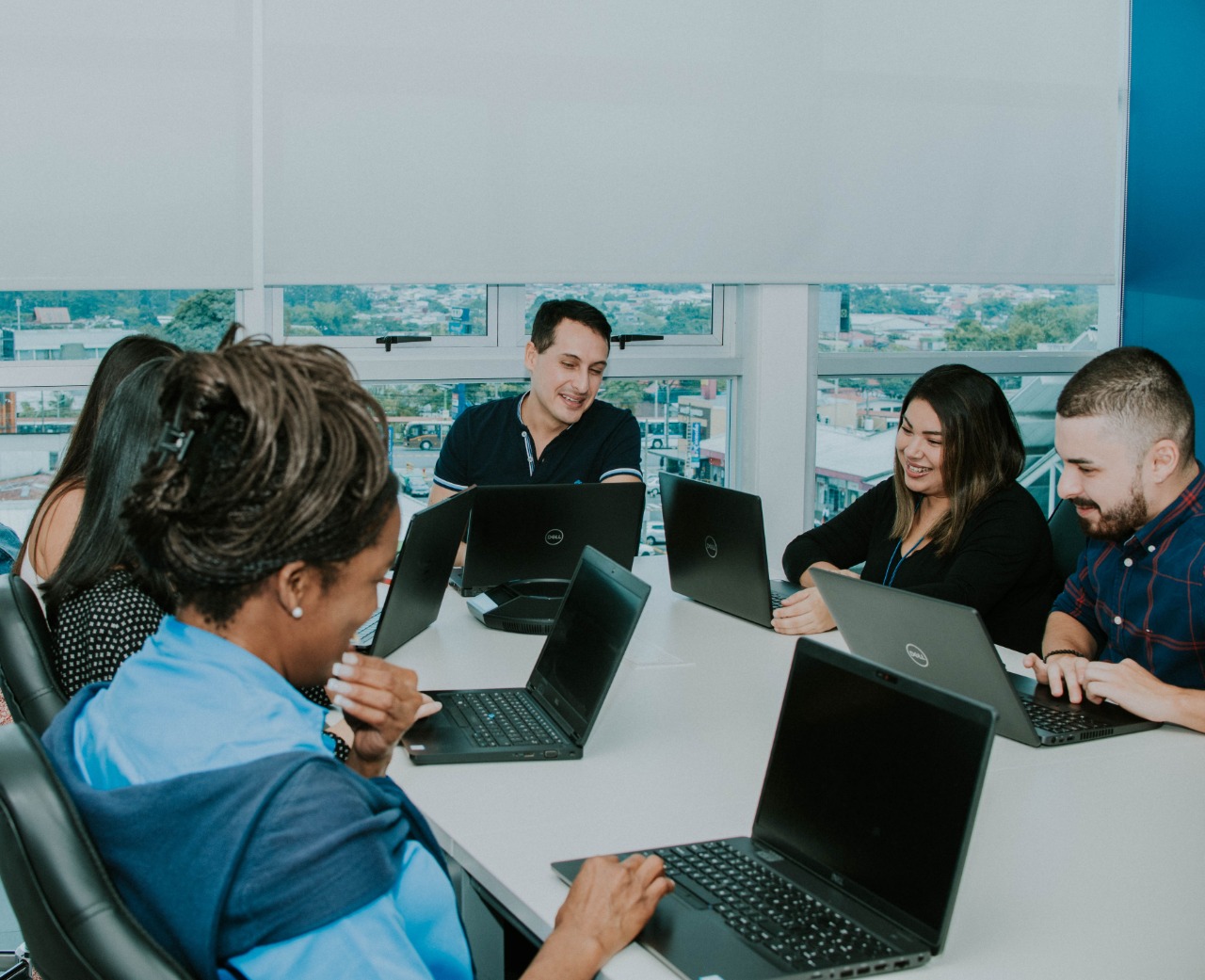 Firma local EX2 Outcoding anuncia 150 vacantes en tecnología de la ...