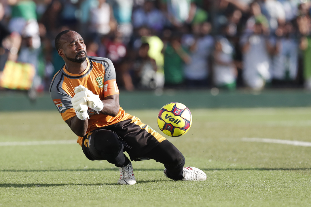 Dexter Lewis y Bryan Morales no se amedrentan ante amenaza de goleadas ...