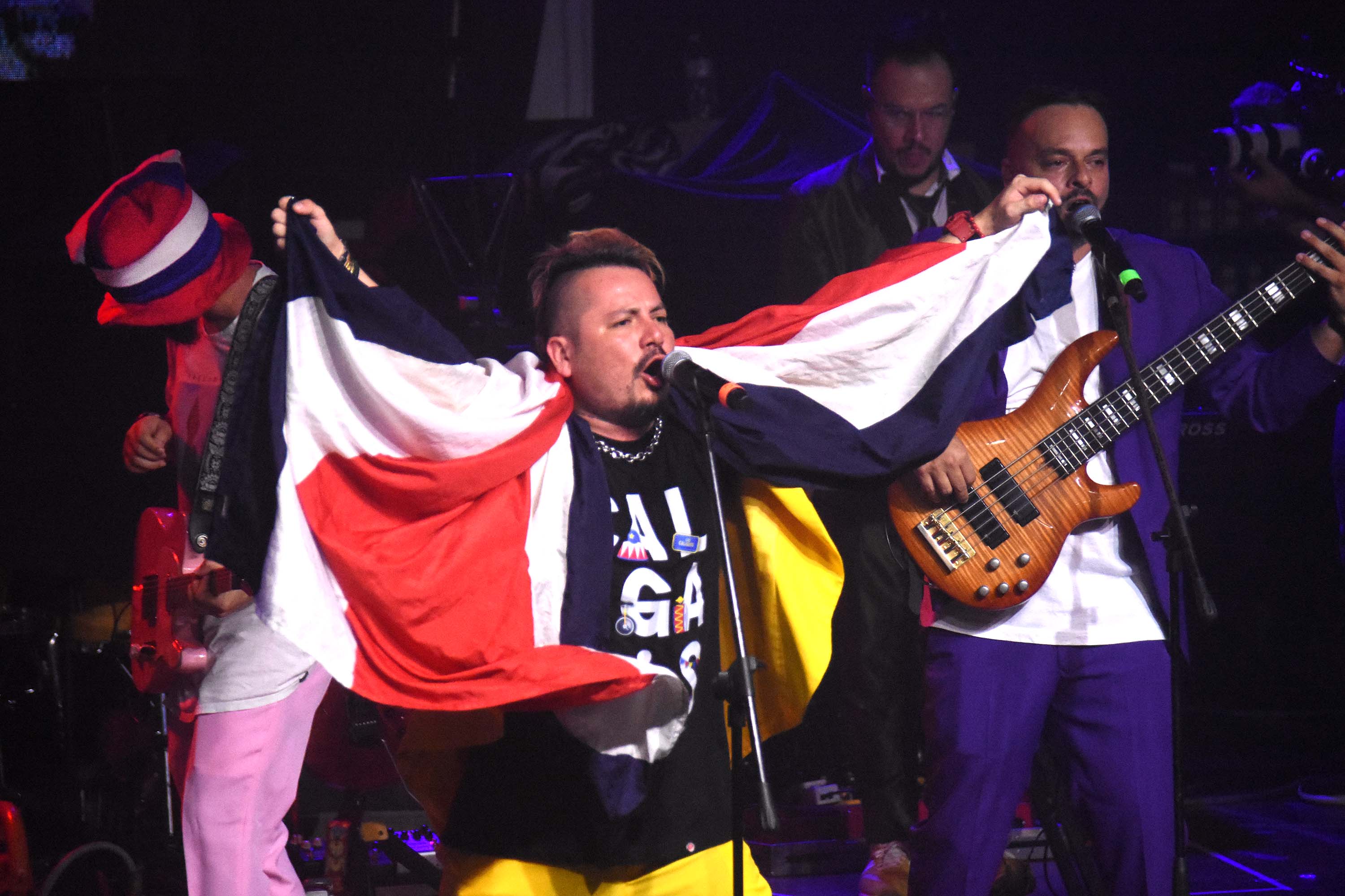 Los Ajenos sorprendieron con su nuevo éxito musical | La Teja
