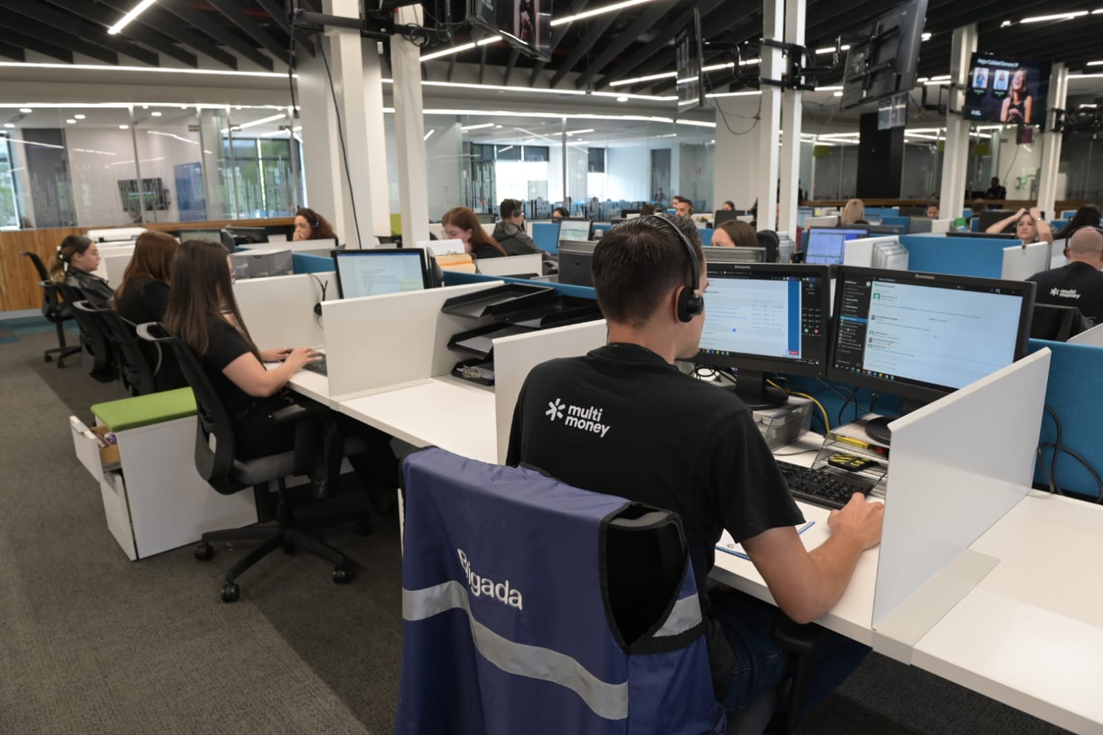 Financiera MultiMoney absorbe negocios de Beto y sociedad Gente más ...