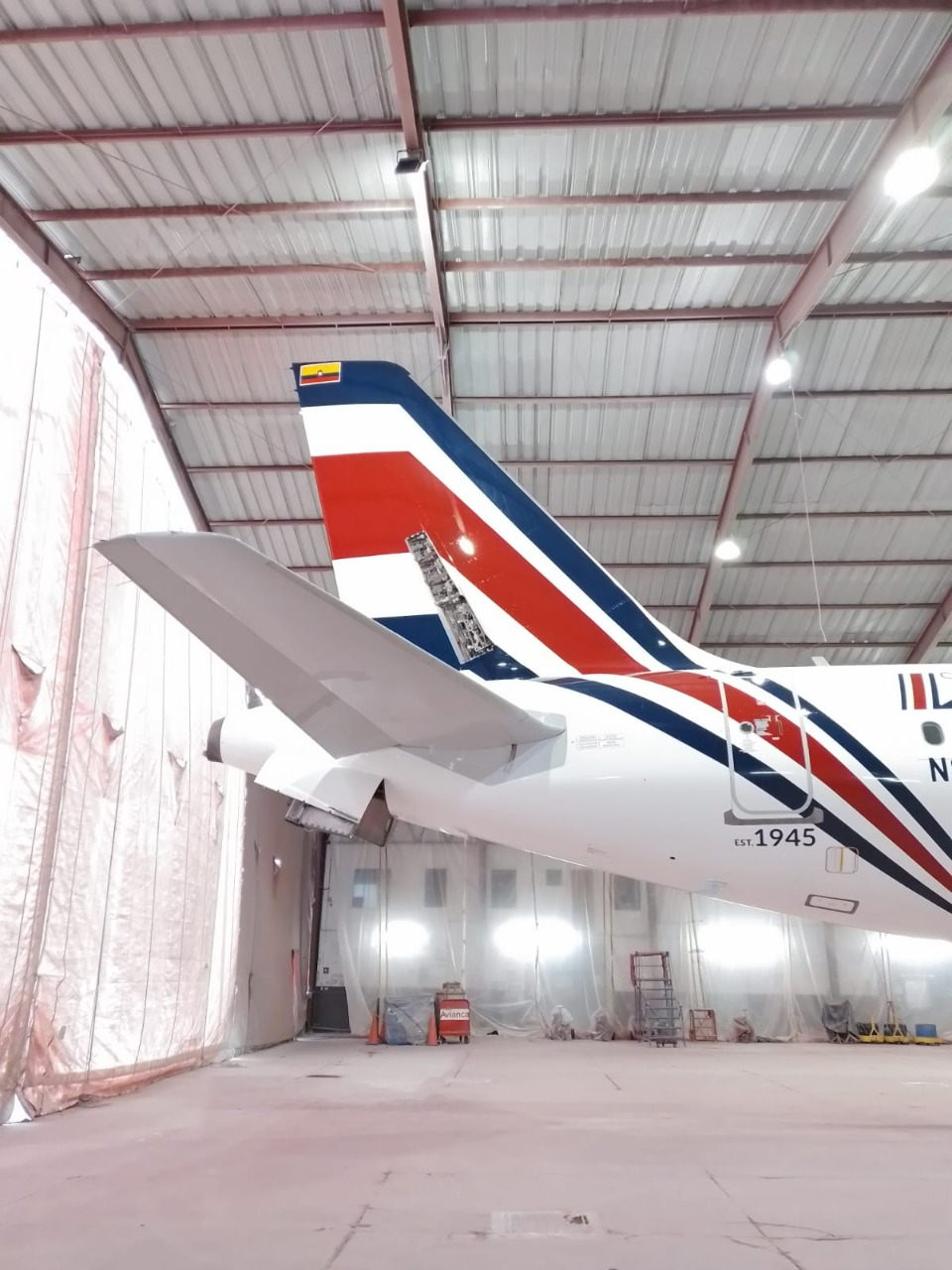 Lacsa ‘vuelve a volar’ en homenaje a la aviación latinoamericana | La ...