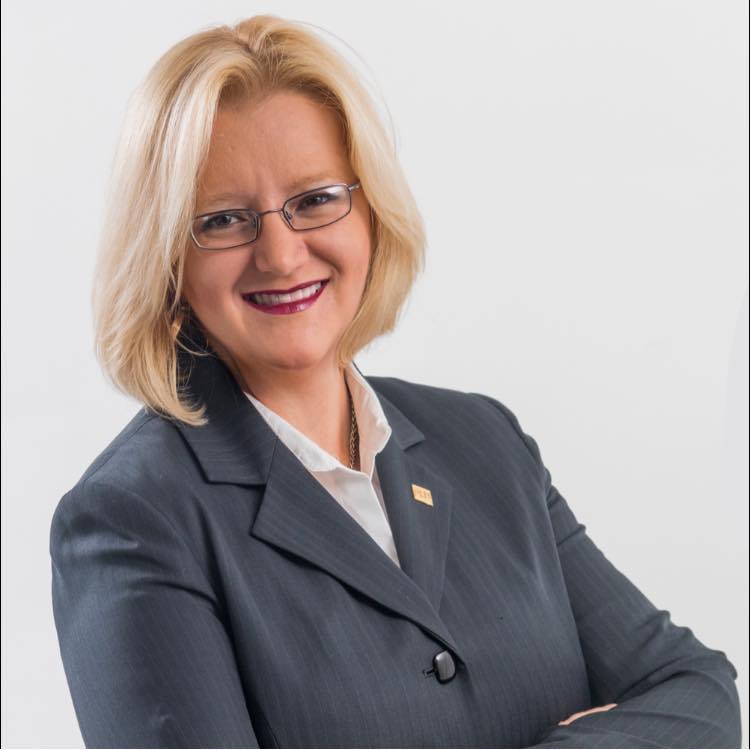 Por primera vez una mujer asumirá las riendas de la Unafut, Vicky Ross ...