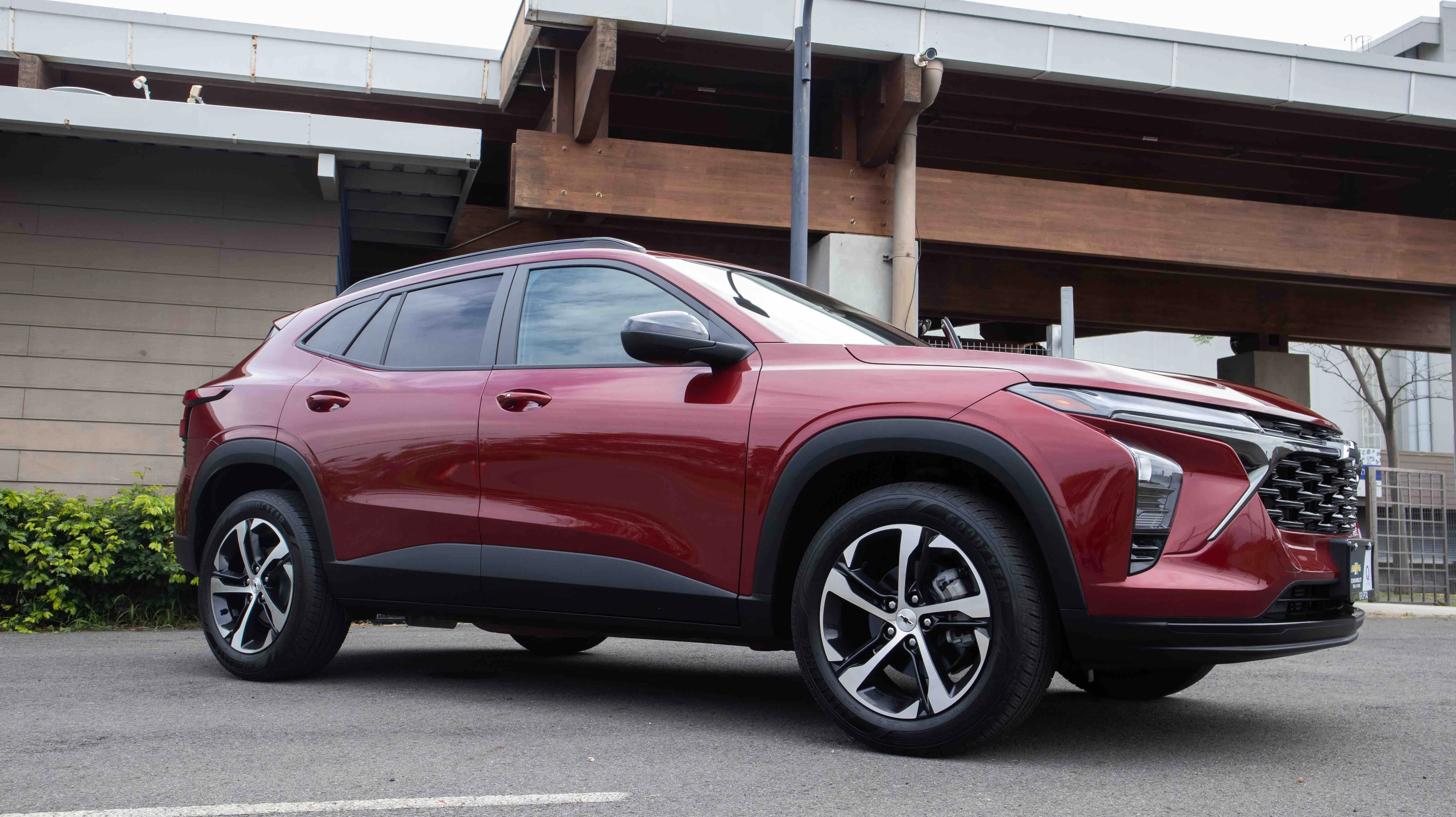 Nueva Chevrolet TRAX 2024 totalmente rediseñada: más grande, más segura ...