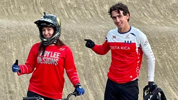 Tica Alexa Chávez va con todo para mundial de BMX | La Teja