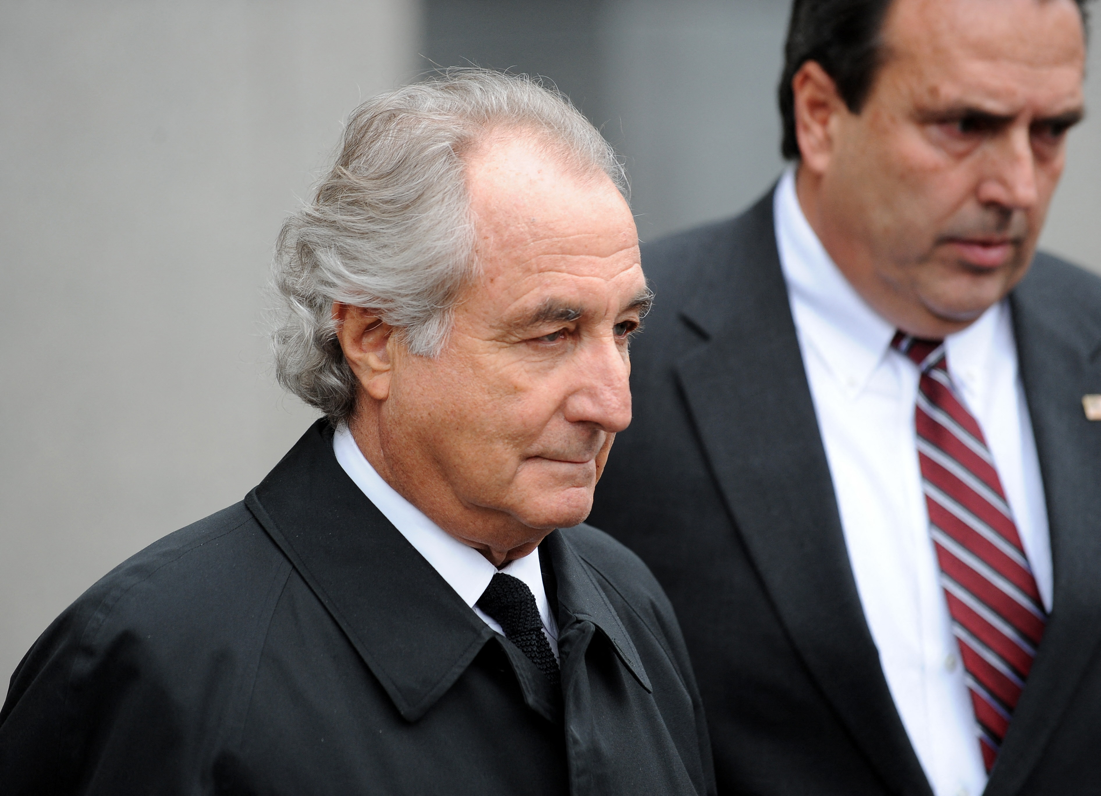 Bernie Madoff, el autor de la mayor estafa piramidal de la historia ...