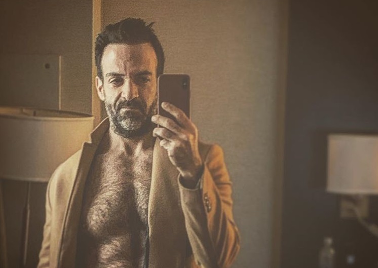 Actor mexicano Pablo Perroni se declara bisexual y se separa de la ex ...