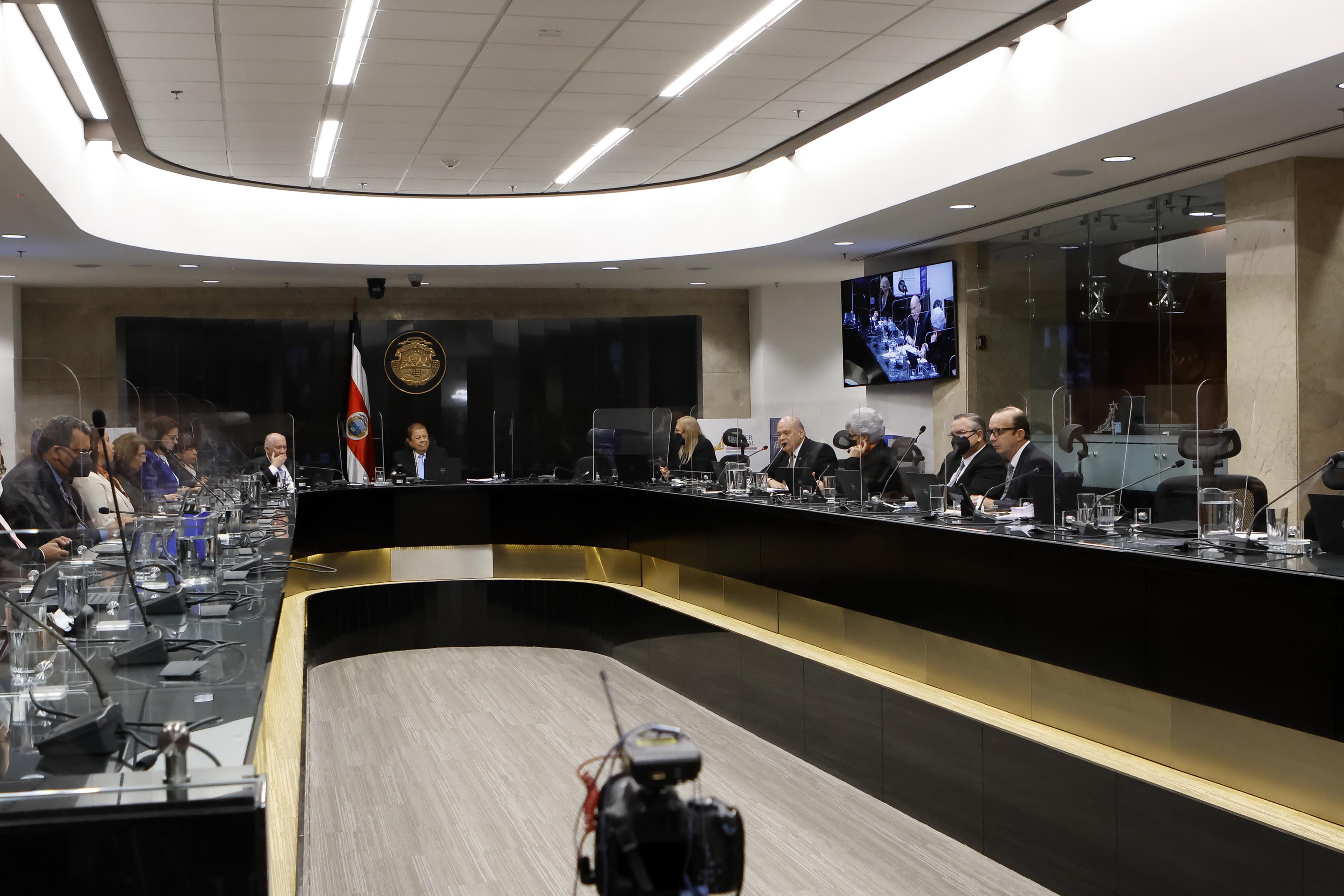 La Corte debe quitar el velo que cubre la elección de su presidente ...