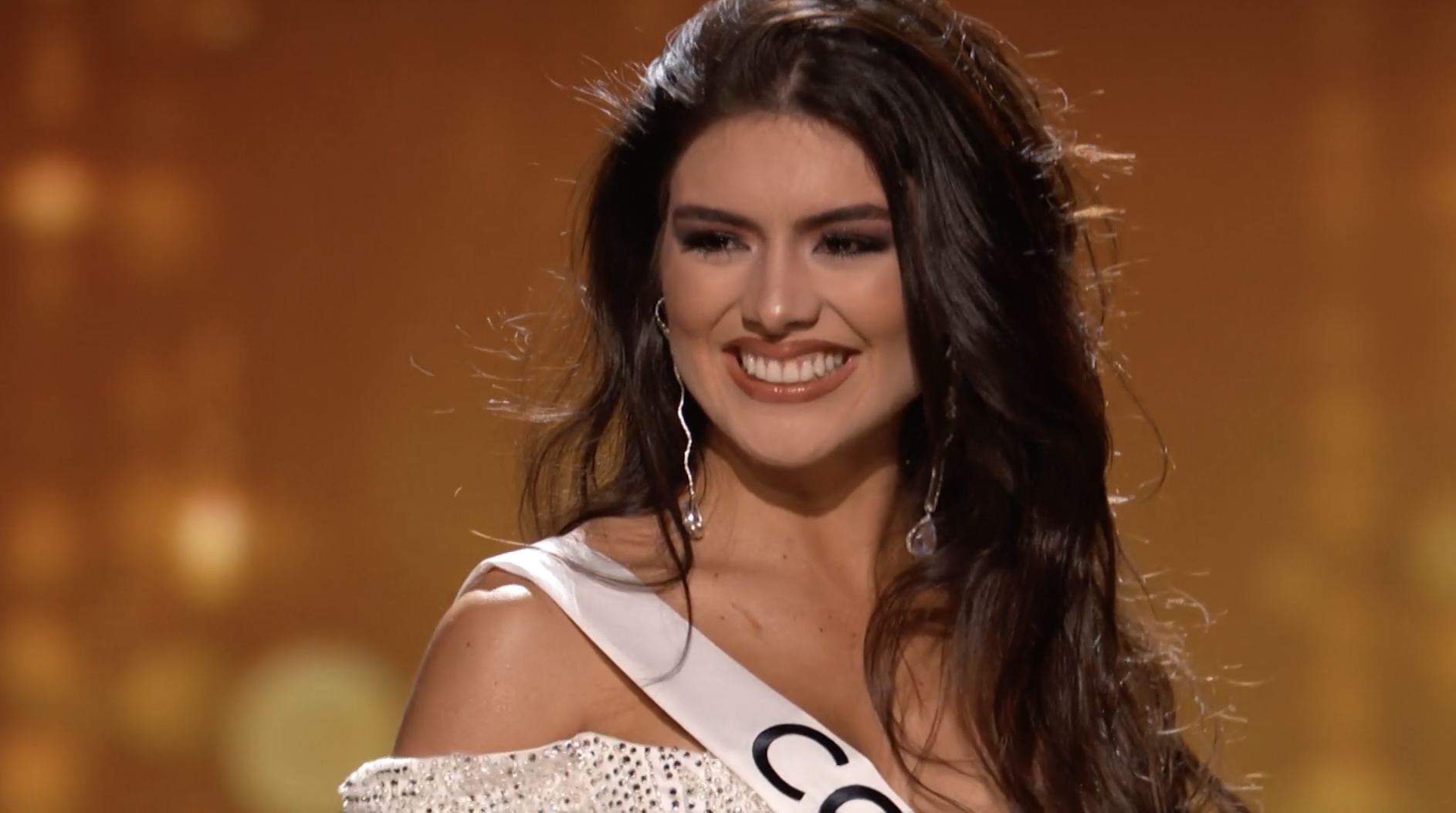 Miss Costa Rica, María Fernanda Rodríguez, cuenta cómo debe ser su ...