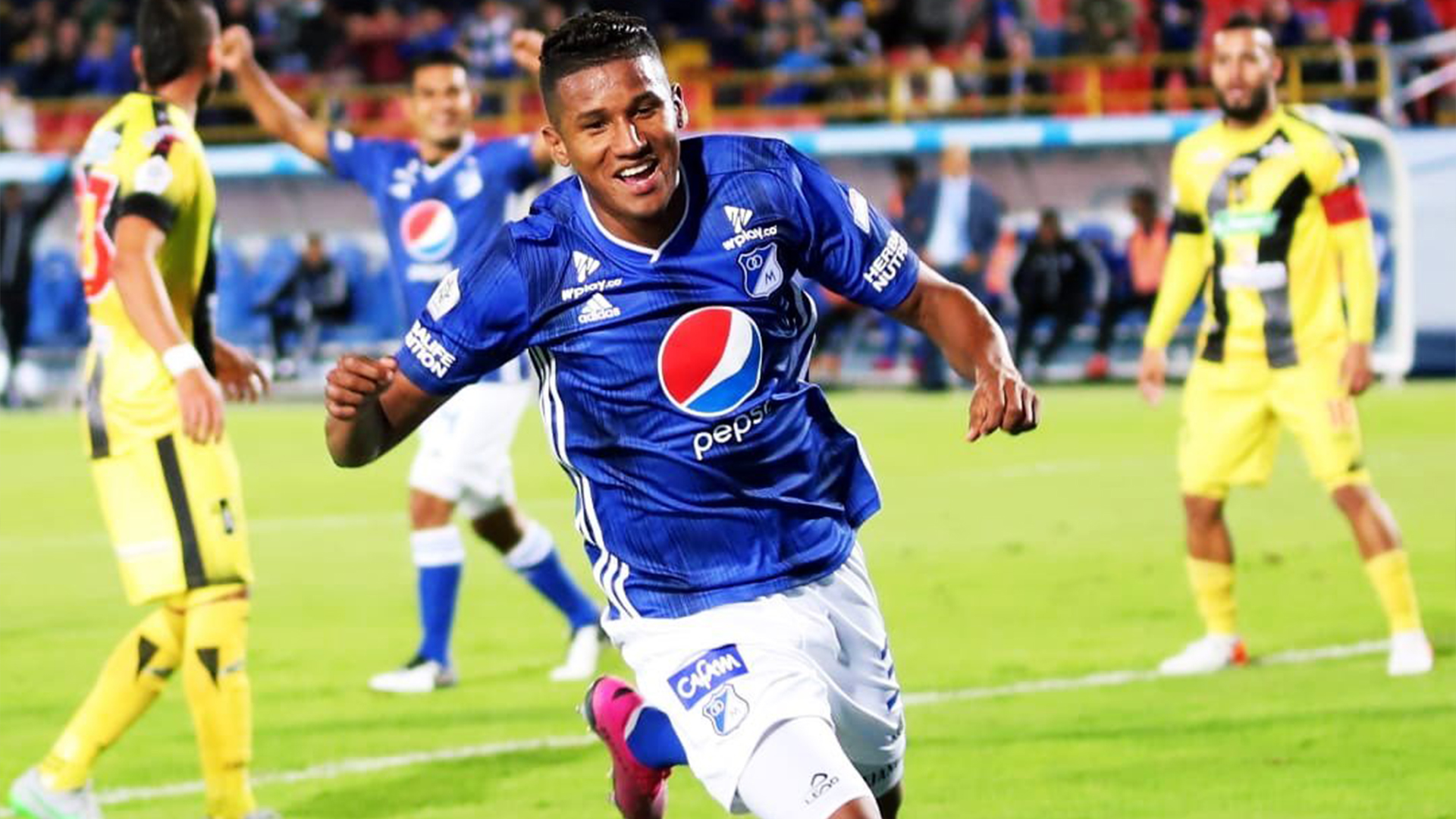 Fichajes Liga 1 Deportivo Garcilaso Firmó Al Defensa Colombiano Alex Rambal Infobae