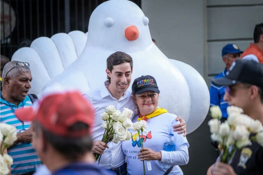 Elegido Candidato Para La Alcaldía De Medellín Por El Movimiento De