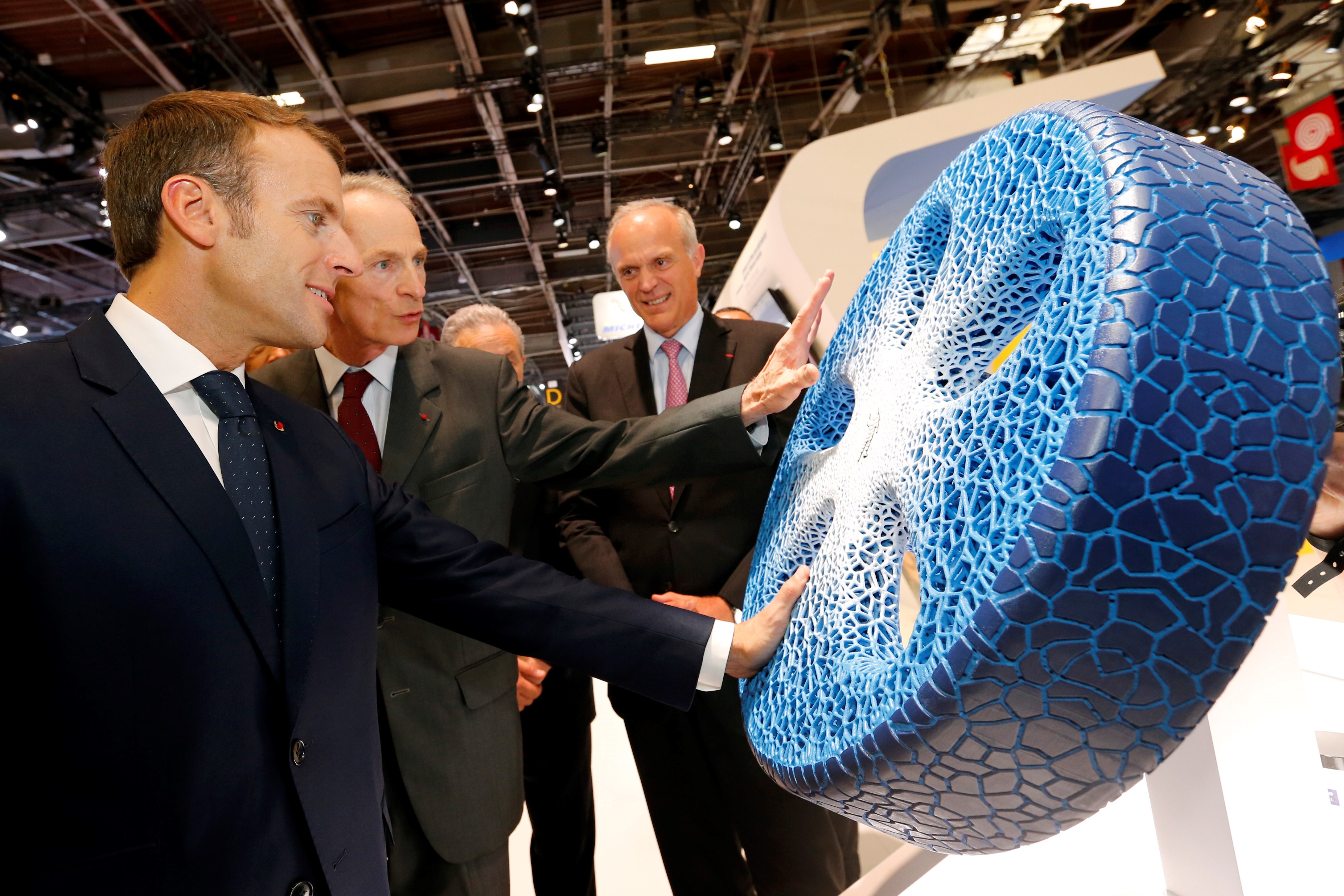 Michelin Suprimirá Hasta 2 300 Empleos En Francia Para Ser Más
