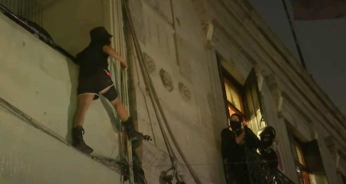Gobierno De Cdmx Recuperó El Edificio De La Cndh Tras Ataque De “okupas