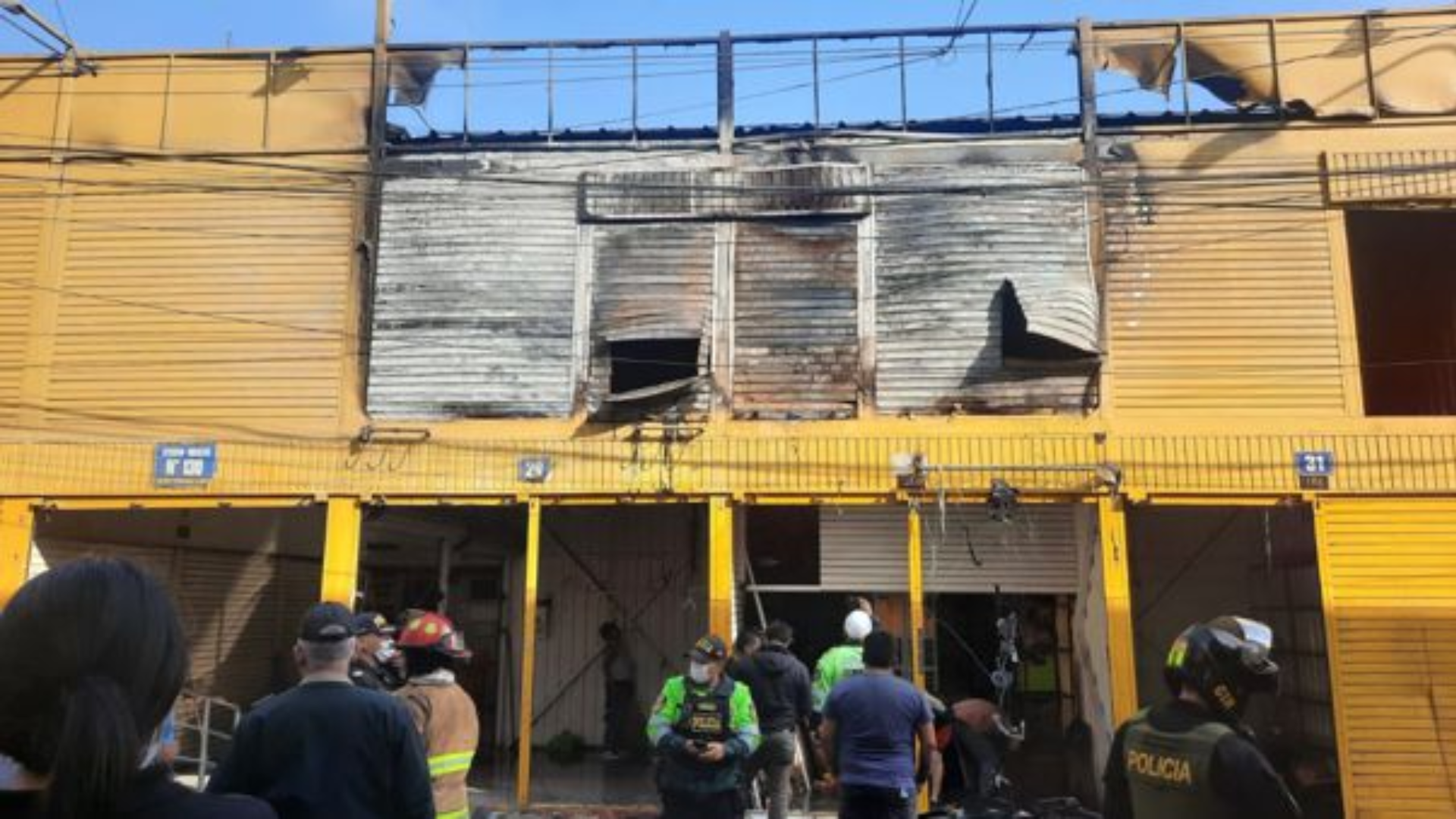 Se Registra Incendio En La Galería “el Misti” En La Victoria Infobae