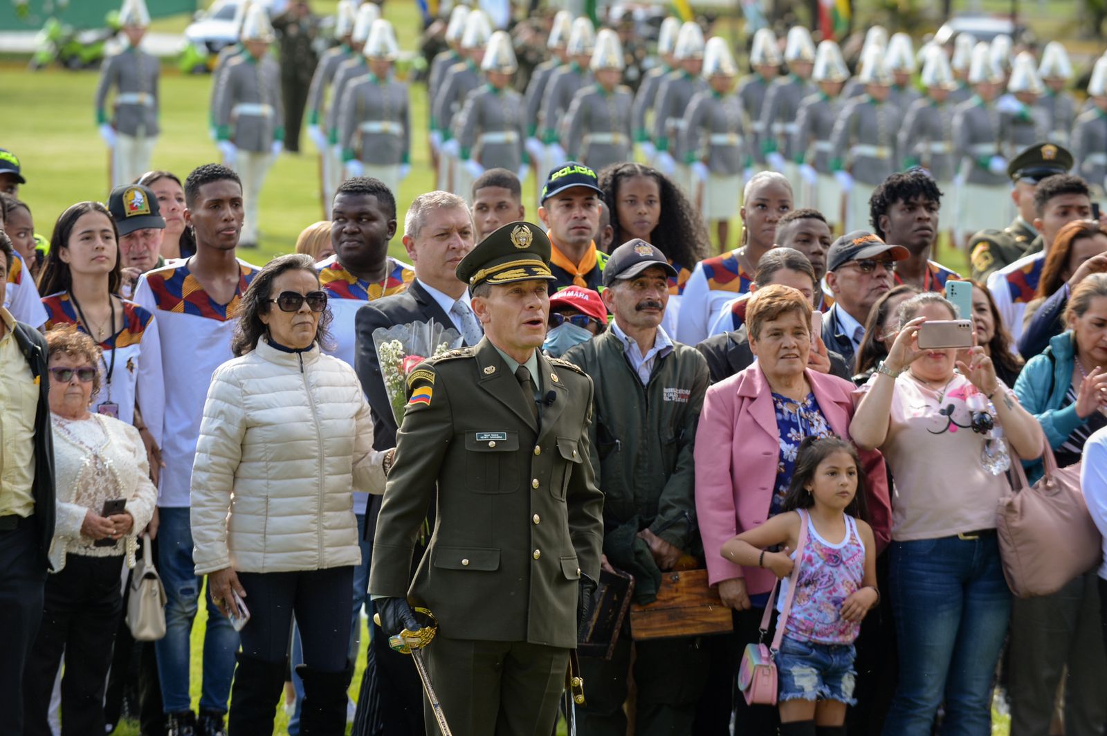 Comandante De La Policía E Integrantes De La Primera Línea Se Reunirían 9903