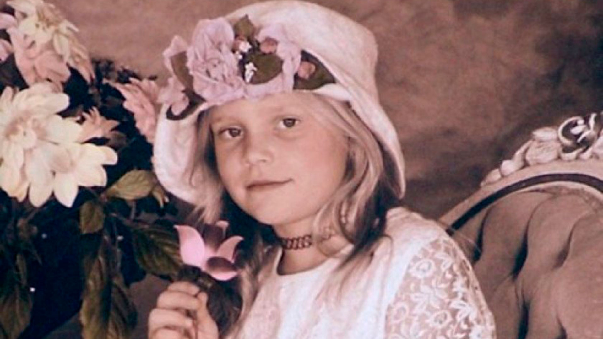 El Horrendo Crimen De La Niña Secuestrada De Su Habitación Y El 0000