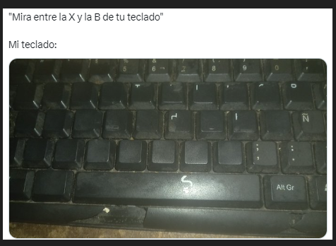 Memes Con El Teclado MEME LETRAS TECLADO | "Mira Entre La Z Y La C En
