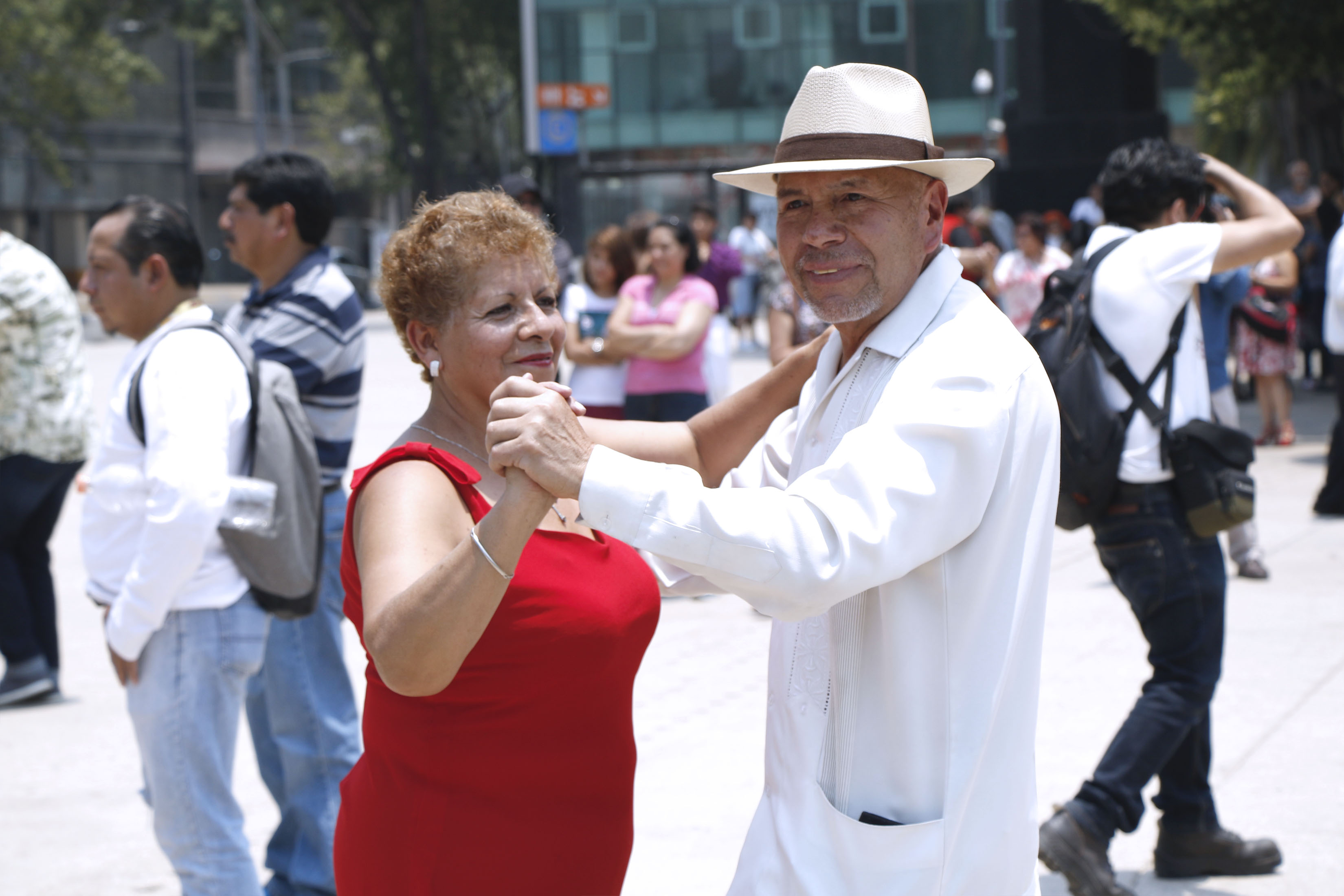 A Ritmo De Danzón Mambo Y Chachachá Así Celebrará La Cdmx El Día Del Abuelo Infobae