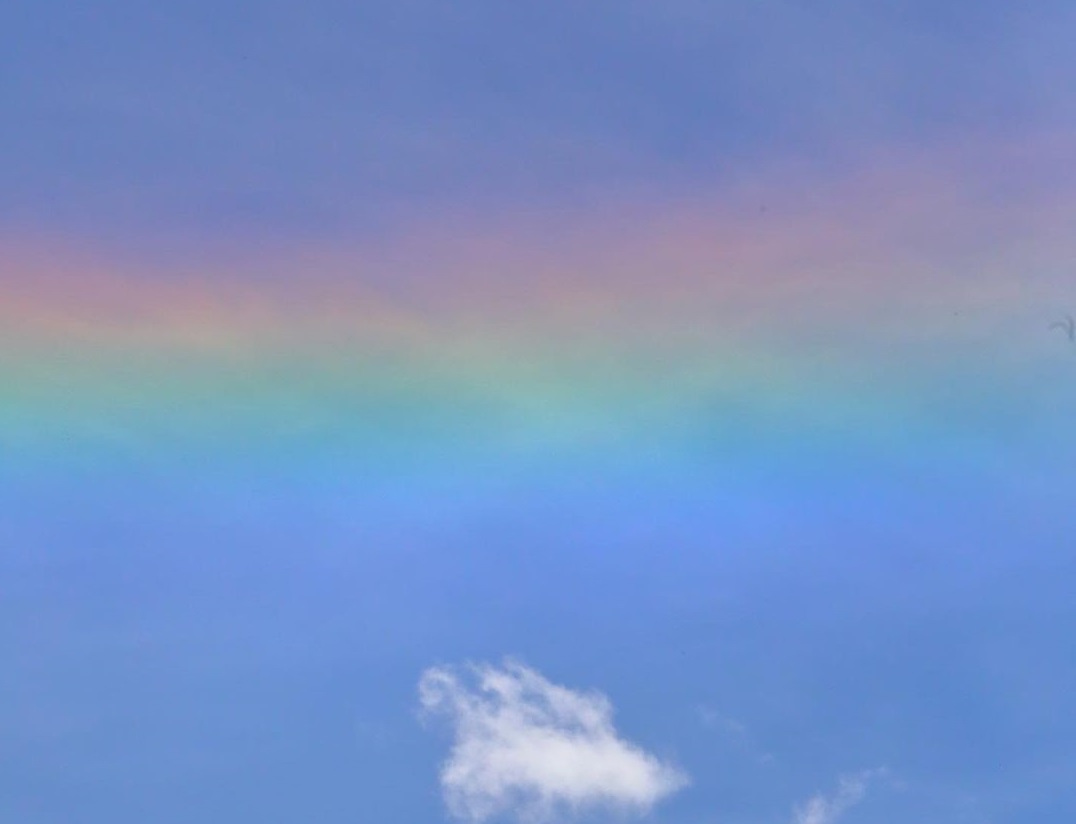 Nubes De Colores Este Es El Hermoso Fenómeno Que Se Ha Visto En El Cielo De Medellín Infobae