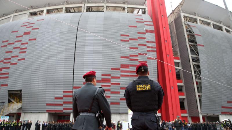 Перу Парагвай Pnp попросив уболівальників які відвідують