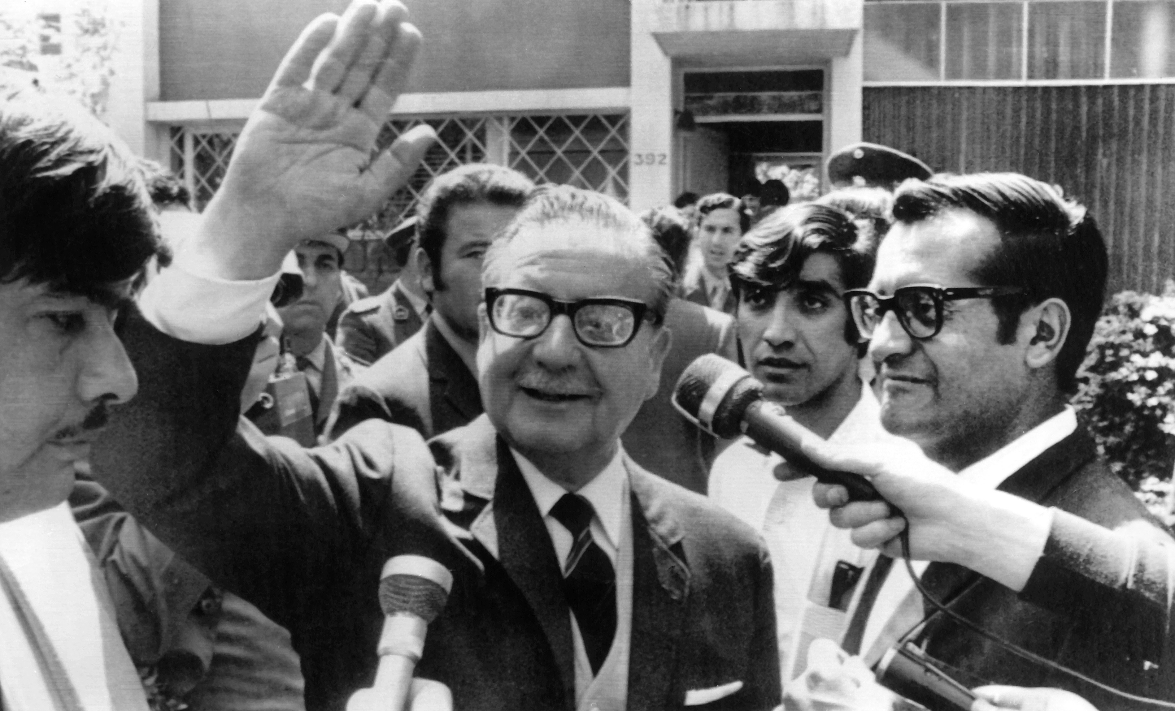 “los Cuatro Universales De Chile” Memoria Documental De Grandes