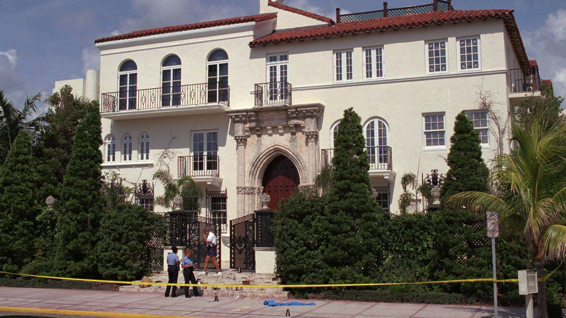 Donato De Santis Recuerda El Trágico Día Que Asesinaron A Gianni Versace Y Tuvo Que Reconocer El