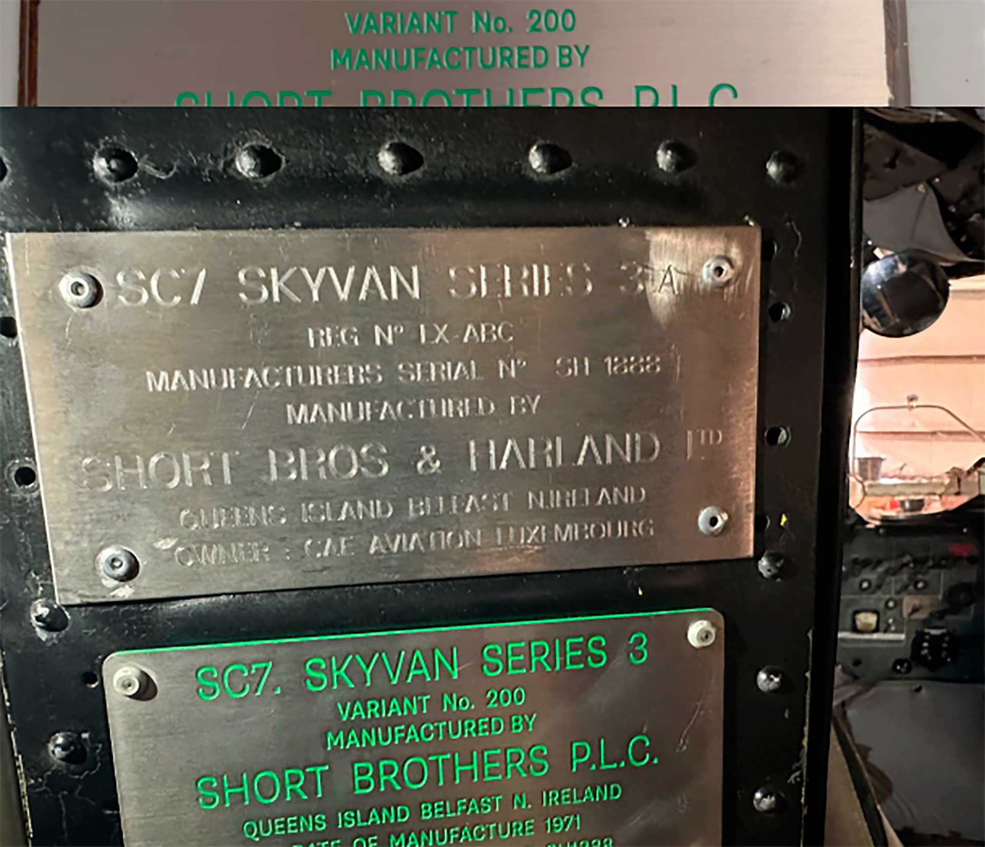 Las huellas del avión que se usó en los “vuelos de la muerte”, desde ...