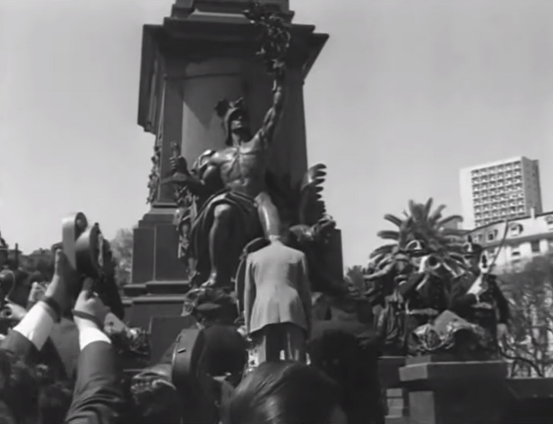 Vidas Paralelas De Gaulle Y Perón Dos Líderes Que Desafiaron Al Mundo