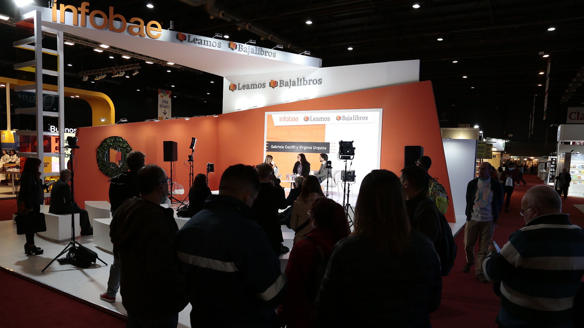Un Viernes Con Todo En El Stand De Infobae En La Feria Del Libro Infobae