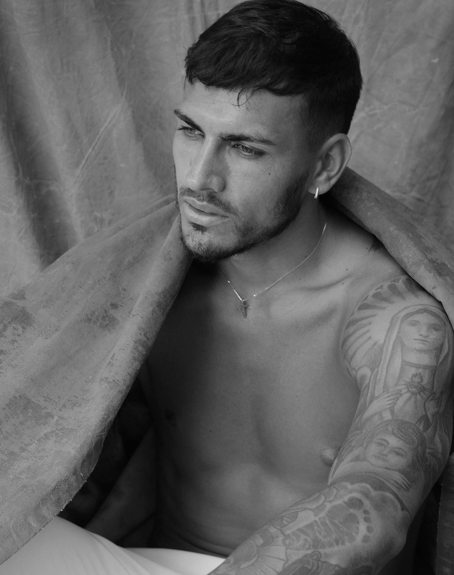 Leonardo Paredes's Instagram, Twitter & Facebook on IDCrawl