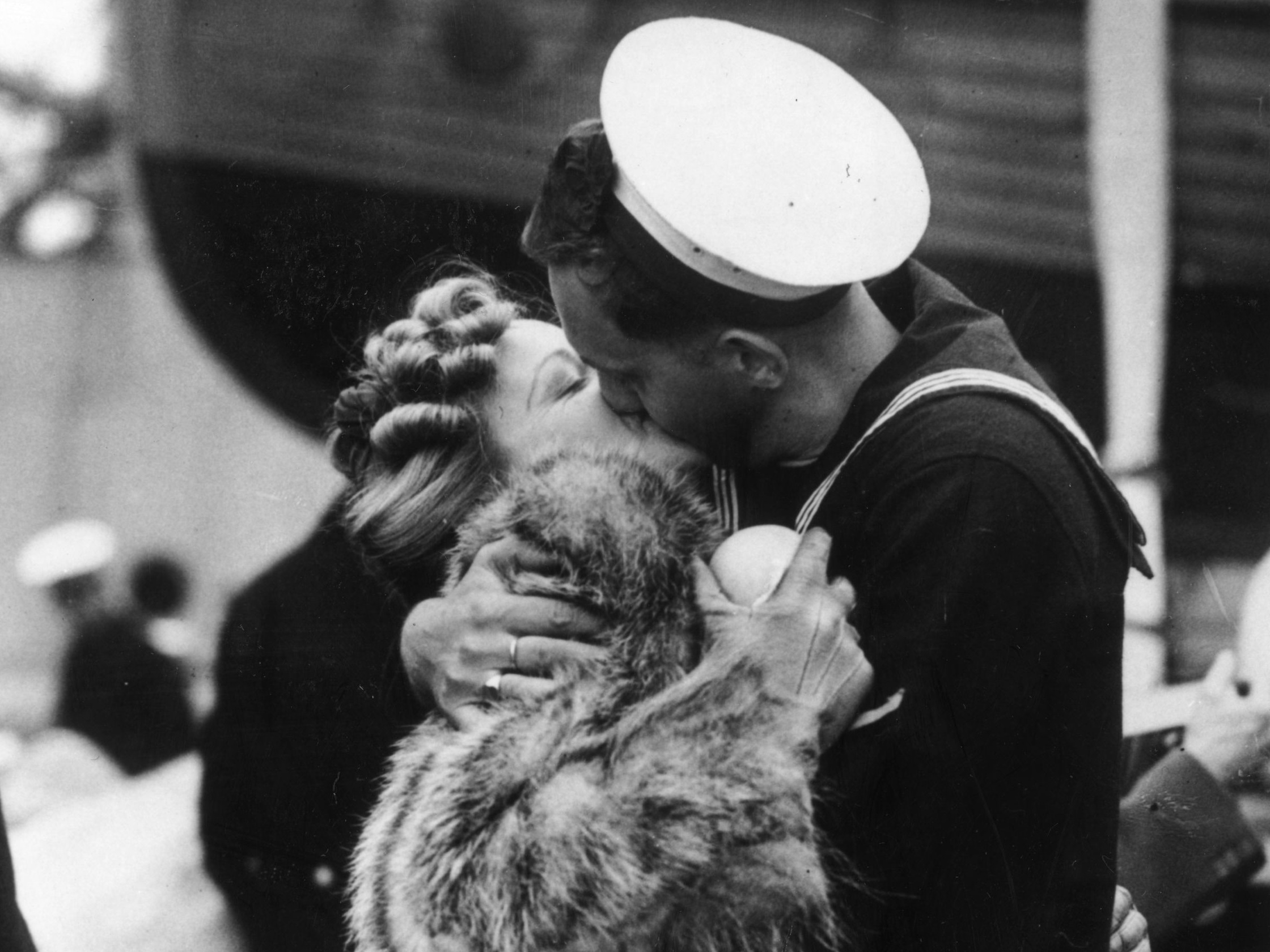Journée Internationale Du Baiser Combien De Temps A Duré Le Plus Long
