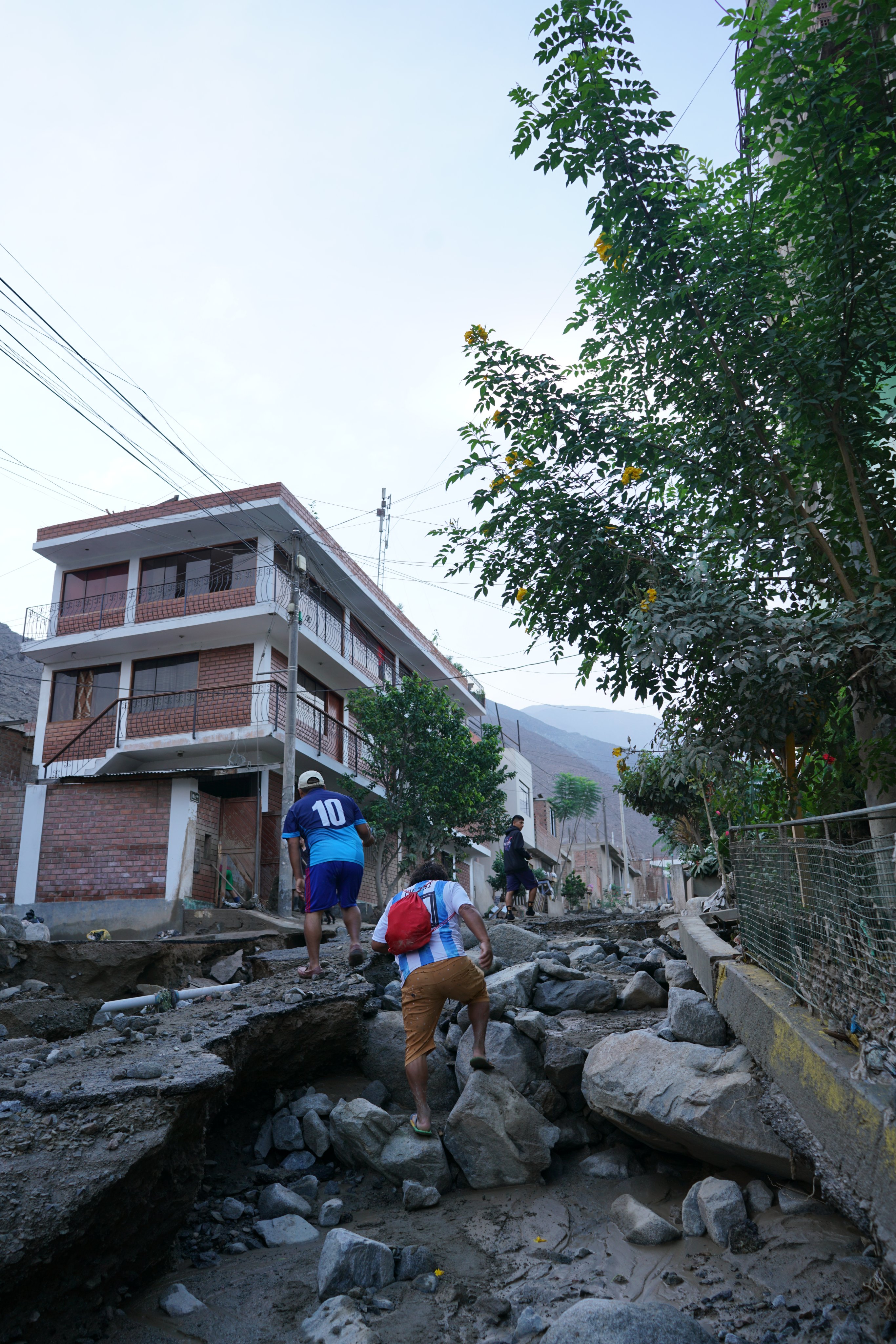 Así Se Vivió La Emergencia Por Lluvias Y Huaicos En Lima Y Regiones