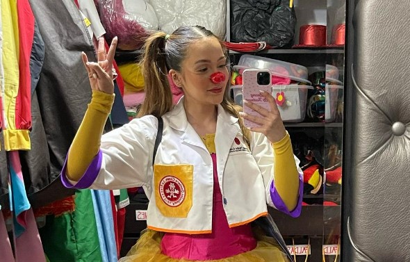 Lina Tejeiro Se Convirtió En La ‘doctora Felicilina Para Visitar Niños