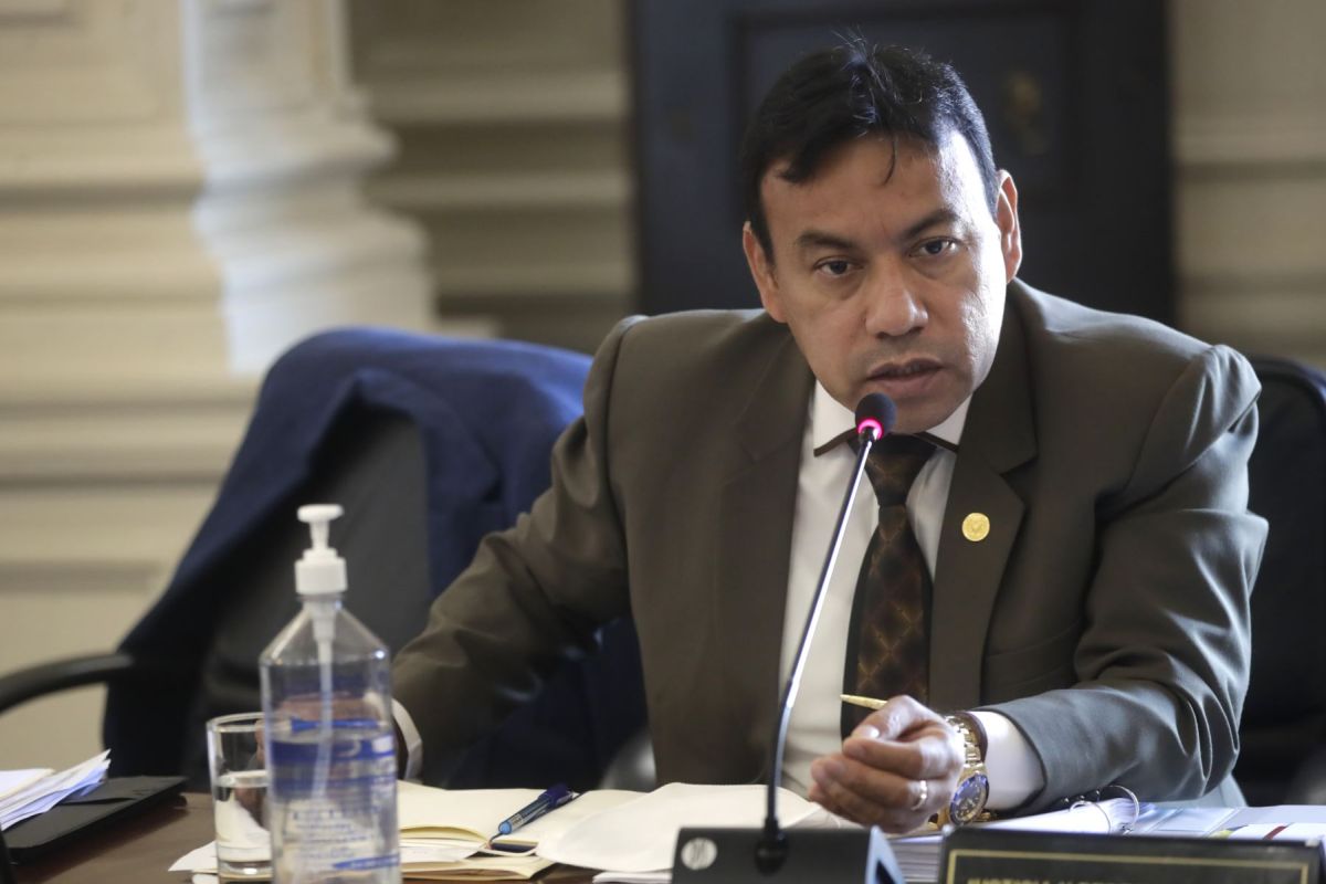 Félix Chero Sobre Plagio En Tesis De Pedro Castillo “el Que Pone El 1178